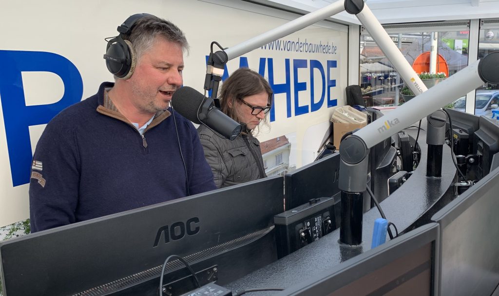 LIVE vanop de Markt in Waregem: Radio Warmegem - Waregem1