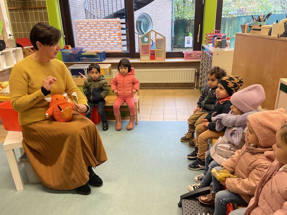 Basisschool Torenhof houdt voorleesmarathon - Waregem1